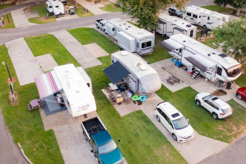 Unhitched RV - Booking Engine